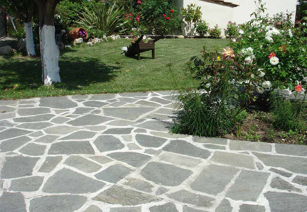 Polygonal Kavalas Slate | Akrolithos